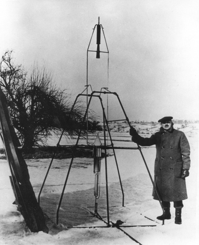 This Day in History: Robert H. Goddard Performs the First Flight Test ...