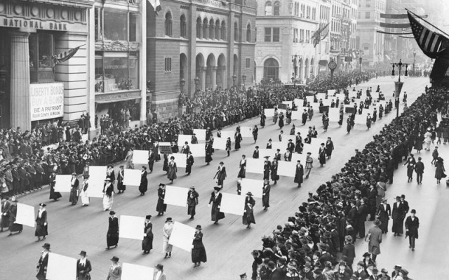 This Day in History: October 23rd- 50,000 March on New York