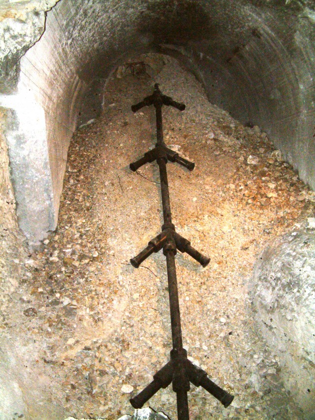 That Time the Nazis Nearly Completed a Super-Cannon Capable of Hitting ...