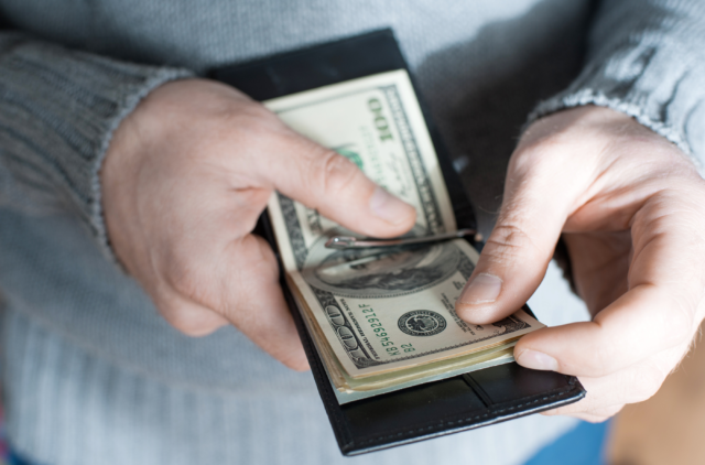 What Does Bill Gates Carry Around in His Wallet?